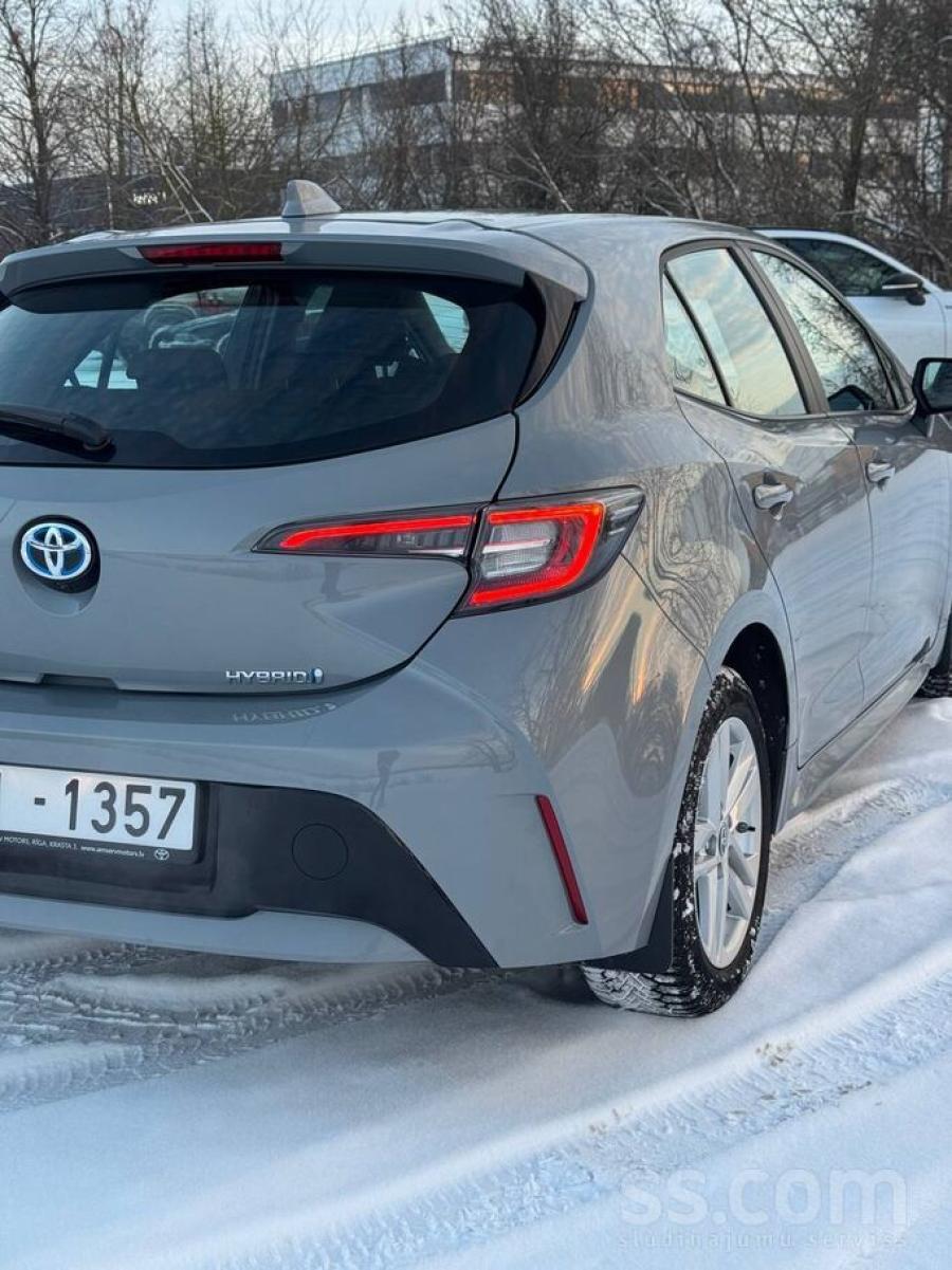 Pelēks Toyota Corolla 2022 Rīga, ar dzinēja tilpumu 1.80 L un nobraukumu 74 tūkst. km par 17600 €, foto 9 vietnē AUTOMOTO.COM.LV