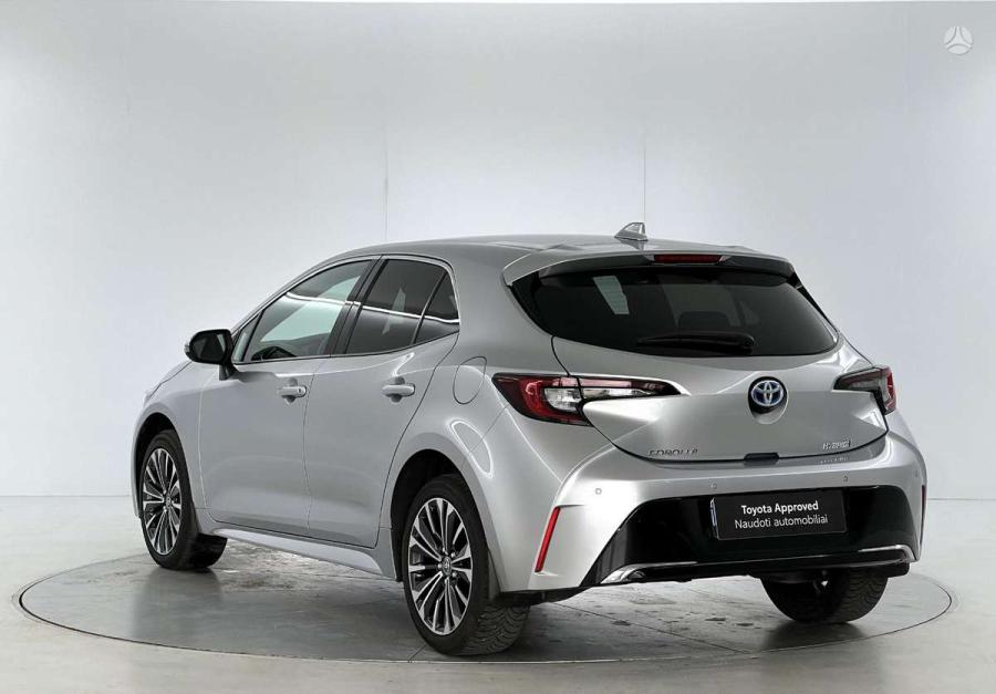 Pelēks Toyota Corolla 2023 Viļņa, ar dzinēja tilpumu 1.80 L un nobraukumu 52 tūkst. km par 21500 €, foto 15 vietnē AUTOMOTO.COM.LV