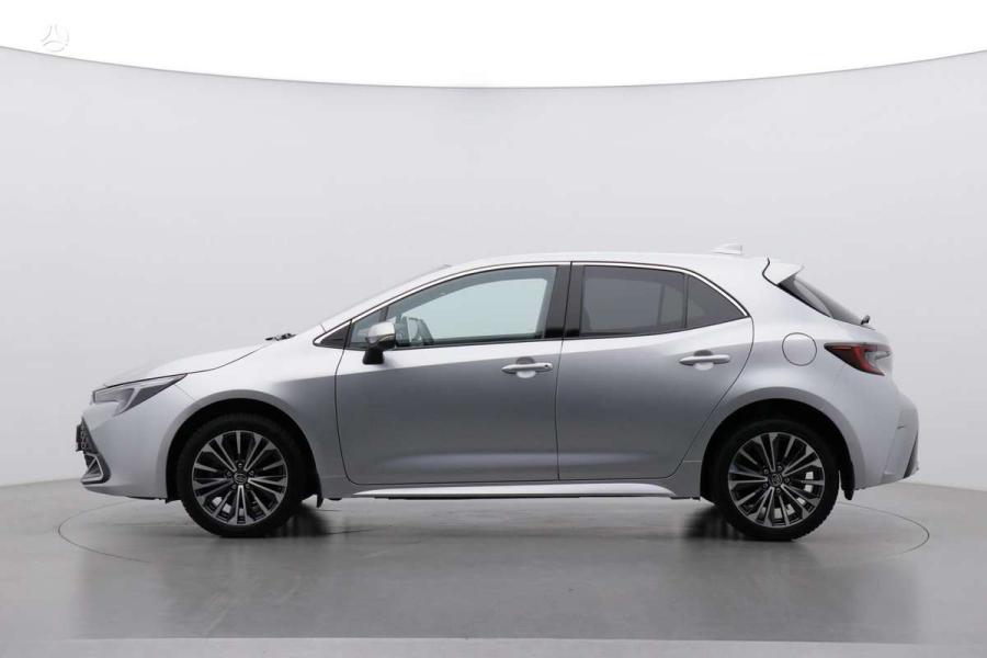 Pelēks Toyota Corolla 2023 Viļņa, ar dzinēja tilpumu 1.80 L un nobraukumu 58 tūkst. km par 21900 €, foto 3 vietnē AUTOMOTO.COM.LV