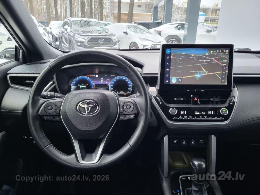 Grey Toyota Corolla 2023 in Tallinn, with an engine capacity of 1.99 L and mileage of 59 thousand km for 28995 €, photo 9 on AUTOMOTO.COM.LV