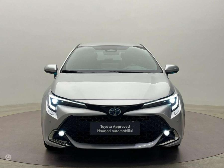 Grey Toyota Corolla 2023 in Panevezys, with an engine capacity of 1.80 L and mileage of 48 thousand km for 21990 €, photo 35 on AUTOMOTO.COM.LV