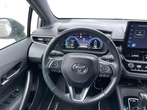 Pelēks Toyota Corolla 2023 Klaipėda, ar dzinēja tilpumu 1.80 L un nobraukumu 49 tūkst. km par 20900 €, foto 9 vietnē AUTOMOTO.COM.LV