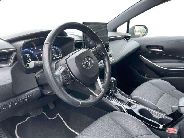 Pelēks Toyota Corolla 2023 Klaipėda, ar dzinēja tilpumu 1.80 L un nobraukumu 52 tūkst. km par 19900 €, foto 10 vietnē AUTOMOTO.COM.LV