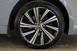 Pelēks Toyota Corolla 2023 Tallina, ar dzinēja tilpumu 1.80 L un nobraukumu 114 tūkst. km par 18990 €, foto 16 vietnē AUTOMOTO.COM.LV