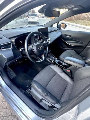 Pelēks Toyota Corolla 2023 Rīga, ar dzinēja tilpumu 1.80 L un nobraukumu 60 tūkst. km par 19000 €, foto 17 vietnē AUTOMOTO.COM.LV