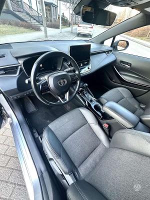 Pelēks Toyota Corolla 2023 Rīga, ar dzinēja tilpumu 1.80 L un nobraukumu 60 tūkst. km par 19000 €, foto 19 vietnē AUTOMOTO.COM.LV