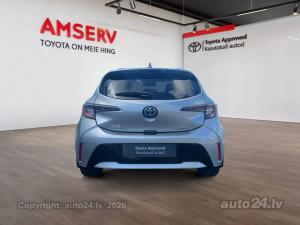 Grey Toyota Corolla 2023 in Paide, with an engine capacity of 1.80 L and mileage of 54 thousand km for 18490 €, photo 5 on AUTOMOTO.COM.LV