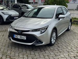 Grey Toyota Corolla 2023 in Riga, with an engine capacity of 1.80 L and mileage of 42 thousand km for 20850 €, photo 3 on AUTOMOTO.COM.LV