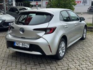 Grey Toyota Corolla 2023 in Riga, with an engine capacity of 1.80 L and mileage of 42 thousand km for 20850 €, photo 5 on AUTOMOTO.COM.LV