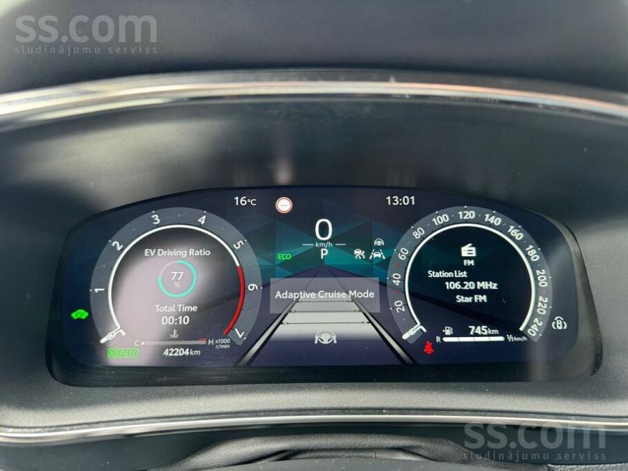 Grey Toyota Corolla 2023 in Riga, with an engine capacity of 1.80 L and mileage of 42 thousand km for 20850 €, photo 11 on AUTOMOTO.COM.LV