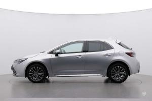 Grey Toyota Corolla 2023 in Vilnius, with an engine capacity of 1.80 L and mileage of 58 thousand km for 20900 €, photo 5 on AUTOMOTO.COM.LV