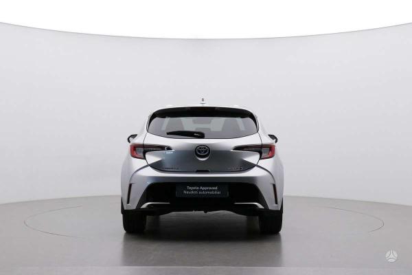Toyota Corolla 2023 Viļņa vietnē Pelēks Toyota Corolla 2023 Viļņa, ar dzinēja tilpumu 1.80 L un nobraukumu 58 tūkst. km par 20900 €, foto 6 vietnē AUTOMOTO.COM.LV