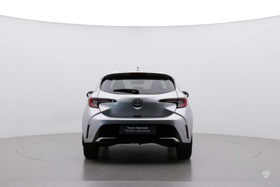 Grey Toyota Corolla 2023 in Vilnius, with an engine capacity of 1.80 L and mileage of 58 thousand km for 20900 €, photo 6 on AUTOMOTO.COM.LV