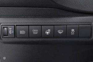 Pelēks Toyota Corolla 2023 Viļņa, ar dzinēja tilpumu 1.80 L un nobraukumu 73 tūkst. km par 20900 €, foto 22 vietnē AUTOMOTO.COM.LV