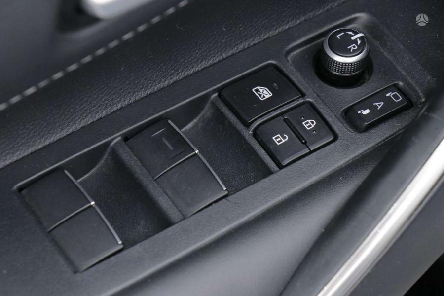 Pelēks Toyota Corolla 2023 Viļņa, ar dzinēja tilpumu 1.80 L un nobraukumu 73 tūkst. km par 20900 €, foto 23 vietnē AUTOMOTO.COM.LV