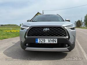 Pelēks Toyota Corolla 2024 Tallina, ar dzinēja tilpumu 1.80 L un nobraukumu 36 tūkst. km par 29000 €, foto 3 vietnē AUTOMOTO.COM.LV