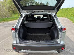 Pelēks Toyota Corolla 2024 Tallina, ar dzinēja tilpumu 1.80 L un nobraukumu 36 tūkst. km par 29000 €, foto 12 vietnē AUTOMOTO.COM.LV