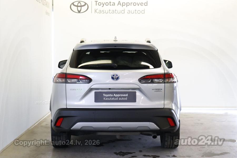 Серый Тойота Королла 2024 в Таллин, объемом двигателя 1.99 л и пробегом 26 тыс. км за 36900 €, фото 5 на AUTOMOTO.COM.LV