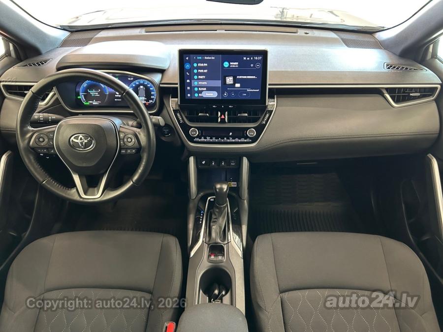 Pelēks Toyota Corolla 2024 Pērnava, ar dzinēja tilpumu 1.80 L un nobraukumu 31 tūkst. km par 31490 €, foto 8 vietnē AUTOMOTO.COM.LV