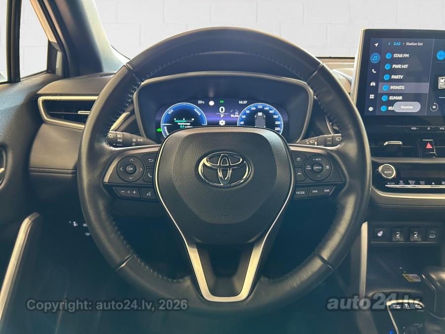Pelēks Toyota Corolla 2024 Pērnava, ar dzinēja tilpumu 1.80 L un nobraukumu 31 tūkst. km par 31490 €, foto 12 vietnē AUTOMOTO.COM.LV