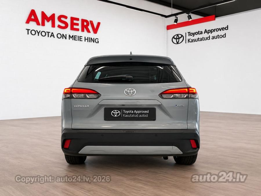 Pelēks Toyota Corolla 2024 Pērnava, ar dzinēja tilpumu 1.80 L un nobraukumu 31 tūkst. km par 31490 €, foto 15 vietnē AUTOMOTO.COM.LV