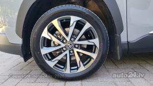 Pelēks Toyota Corolla 2024 Tallina, ar dzinēja tilpumu 1.80 L un nobraukumu 29 tūkst. km par 33995 €, foto 16 vietnē AUTOMOTO.COM.LV