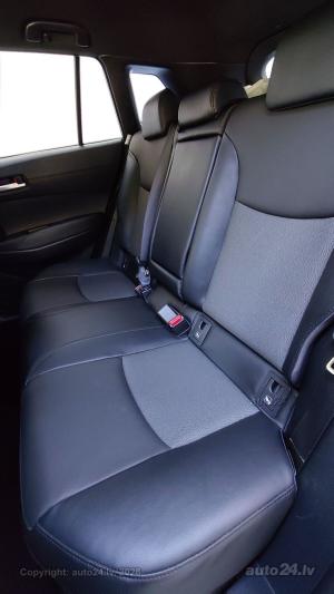 Pelēks Toyota Corolla 2024 Tallina, ar dzinēja tilpumu 1.80 L un nobraukumu 29 tūkst. km par 33995 €, foto 18 vietnē AUTOMOTO.COM.LV