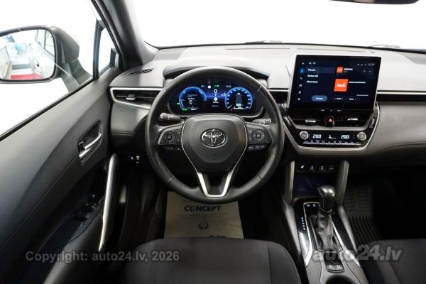 Pelēks Toyota Corolla 2024 Tartu, ar dzinēja tilpumu 1.80 L un nobraukumu 30 tūkst. km par 31490 €, foto 9 vietnē AUTOMOTO.COM.LV