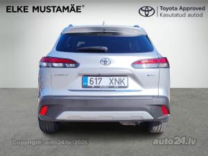 Grey Toyota Corolla 2024 in Tallinn, with an engine capacity of 1.80 L and mileage of 33 thousand km for 31995 €, photo 5 on AUTOMOTO.COM.LV