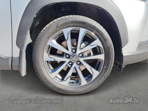 Grey Toyota Corolla 2024 in Tallinn, with an engine capacity of 1.80 L and mileage of 33 thousand km for 31995 €, photo 16 on AUTOMOTO.COM.LV