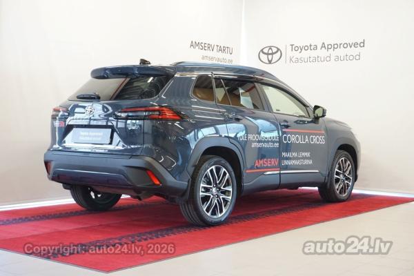 Pelēks Toyota Corolla 2025 Tartu, ar dzinēja tilpumu 2.00 L un nobraukumu 15 tūkst. km par 39900 €, foto 2 vietnē AUTOMOTO.COM.LV