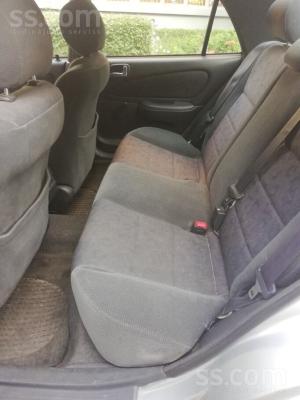 Pelēks Toyota Corolla 2000 Rīga, ar dzinēja tilpumu 1.60 L un nobraukumu 194 tūkst. km par 1300 €, foto 8 vietnē AUTOMOTO.COM.LV