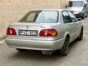 Pelēks Toyota Corolla 2001 Viļņa, ar dzinēja tilpumu 1.60 L un nobraukumu 303 tūkst. km par 750 €, foto 9 vietnē AUTOMOTO.COM.LV