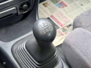 Pelēks Toyota Corolla 2001 Viļņa, ar dzinēja tilpumu 1.60 L un nobraukumu 303 tūkst. km par 750 €, foto 17 vietnē AUTOMOTO.COM.LV