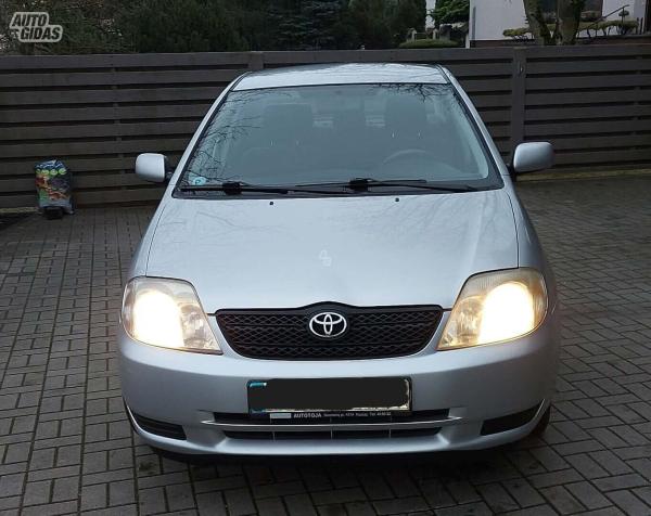 Grey Toyota Corolla 2003 in Kaunas, with an engine capacity of 1.60 L and mileage of 193 thousand km for 2000 €, photo 2 on AUTOMOTO.COM.LV