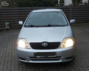 Grey Toyota Corolla 2003 in Kaunas, with an engine capacity of 1.60 L and mileage of 193 thousand km for 2000 €, photo 3 on AUTOMOTO.COM.LV