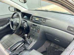Pelēks Toyota Corolla 2005 Valga, ar dzinēja tilpumu 1.60 L un nobraukumu 100 tūkst. km par 2800 €, foto 11 vietnē AUTOMOTO.COM.LV