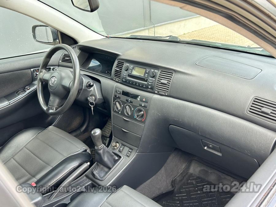 Pelēks Toyota Corolla 2005 Valga, ar dzinēja tilpumu 1.60 L un nobraukumu 100 tūkst. km par 2800 €, foto 11 vietnē AUTOMOTO.COM.LV