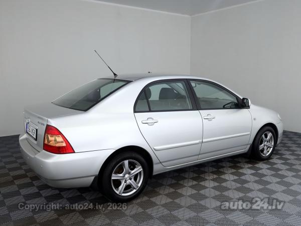 Pelēks Toyota Corolla 2006 Tallina, ar dzinēja tilpumu 1.60 L un nobraukumu 114 tūkst. km par 2999 €, foto 3 vietnē AUTOMOTO.COM.LV