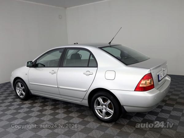 Pelēks Toyota Corolla 2006 Tallina, ar dzinēja tilpumu 1.60 L un nobraukumu 114 tūkst. km par 2999 €, foto 4 vietnē AUTOMOTO.COM.LV