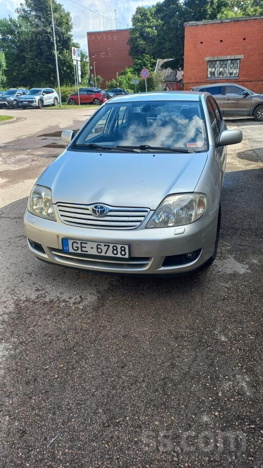 Pelēks Toyota Corolla 2006 Rīga, ar dzinēja tilpumu 1.60 L un nobraukumu 225 tūkst. km par 3450 €, foto 1 vietnē AUTOMOTO.COM.LV