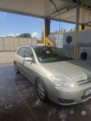Pelēks Toyota Corolla 2006 Utena, ar dzinēja tilpumu 1.36 L un nobraukumu 211 tūkst. km par 1700 €, foto 3 vietnē AUTOMOTO.COM.LV