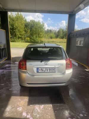Pelēks Toyota Corolla 2006 Utena, ar dzinēja tilpumu 1.36 L un nobraukumu 211 tūkst. km par 1700 €, foto 5 vietnē AUTOMOTO.COM.LV