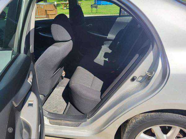 Pelēks Toyota Corolla 2007 Kauņa, ar dzinēja tilpumu 1.60 L un nobraukumu 280 tūkst. km par 3250 €, foto 6 vietnē AUTOMOTO.COM.LV