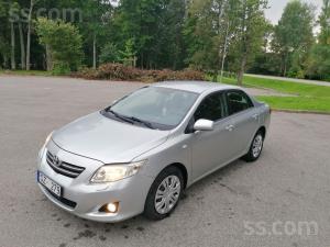 Grey Toyota Corolla 2007 in Ogre, with an engine capacity of 1.60 L and mileage of 146 thousand km for 4000 €, photo 4 on AUTOMOTO.COM.LV