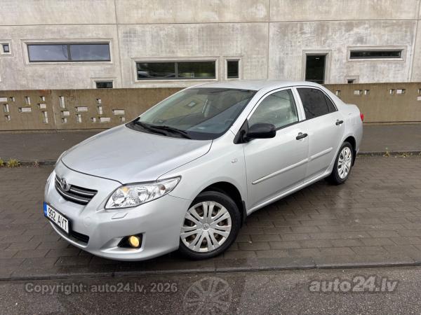 Pelēks Toyota Corolla 2007 Tallina, ar dzinēja tilpumu 1.40 L un nobraukumu 193 tūkst. km par 1699 €, foto 4 vietnē AUTOMOTO.COM.LV