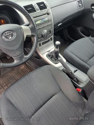 Pelēks Toyota Corolla 2008 Tallina, ar dzinēja tilpumu 1.60 L un nobraukumu 0 tūkst. km par 2500 €, foto 9 vietnē AUTOMOTO.COM.LV