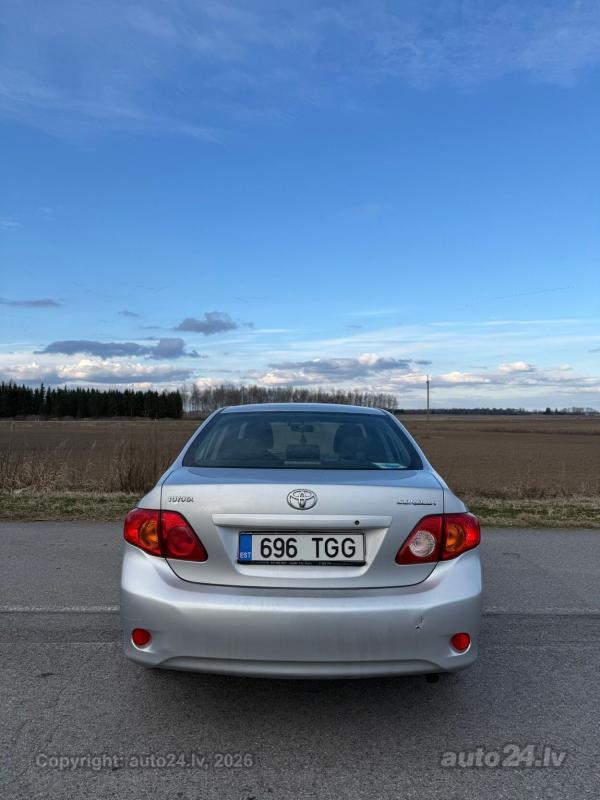 Pelēks Toyota Corolla 2008 Tartu, ar dzinēja tilpumu 1.60 L un nobraukumu 206 tūkst. km par 3390 €, foto 2 vietnē AUTOMOTO.COM.LV