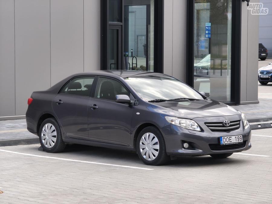 Grey Toyota Corolla 2008 in Vilnius, with an engine capacity of 1.60 L and mileage of 246 thousand km for 3500 €, photo 7 on AUTOMOTO.COM.LV