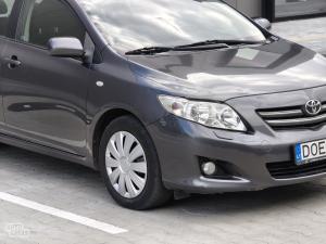 Grey Toyota Corolla 2008 in Vilnius, with an engine capacity of 1.60 L and mileage of 246 thousand km for 3500 €, photo 8 on AUTOMOTO.COM.LV